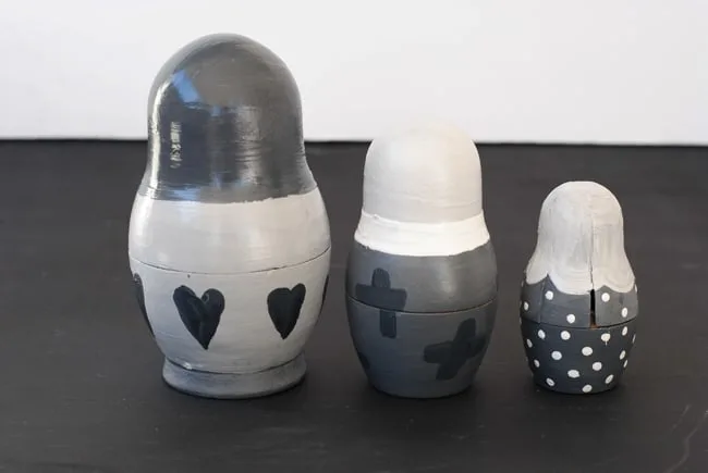 How to Paint Nesting Dolls the Easy Way - DIY Candy