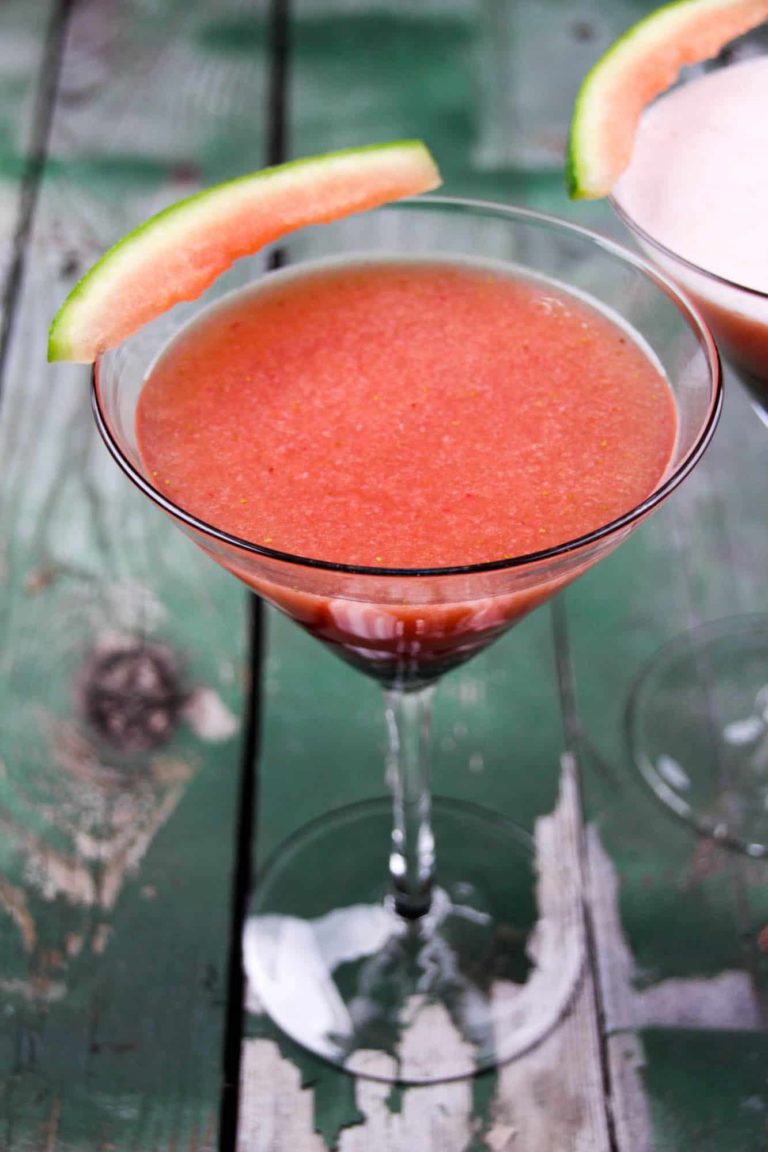 Strawberry Watermelon Vodka Smoothie - DIY Candy