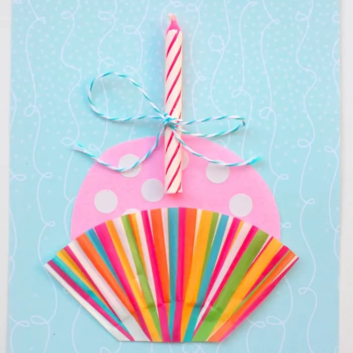 Cute Cupcake Birthday Card (DIY in Minutes!) - DIY Candy