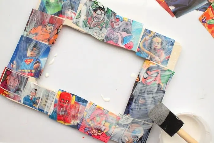Comic Book Frame Anyone Can Make (Great Gift Idea!) - DIY Candy