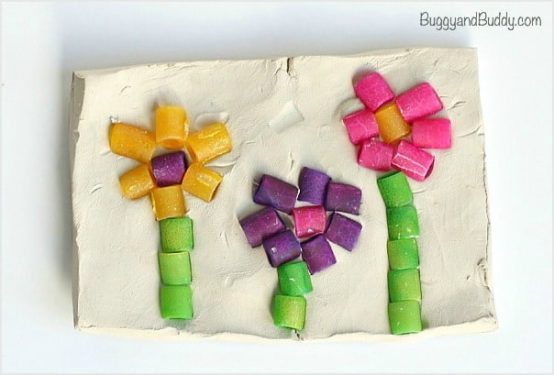 Macaroni Art: 25+ Pasta Crafts Kids will Love! - DIY Candy