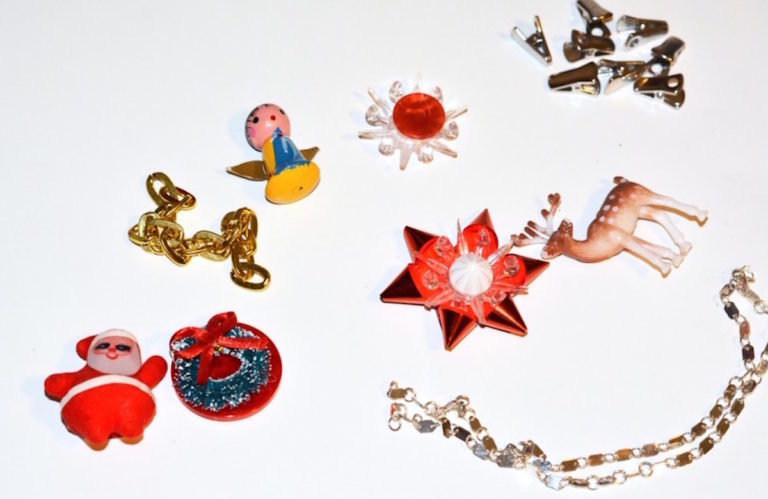 DIY Sweater Clips for Your Vintage Holiday Finest - DIY Candy