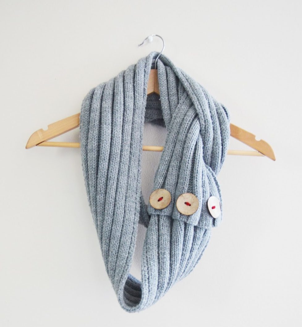 Unique DIY Scarves You'll Wear All Winter - DIY Candy