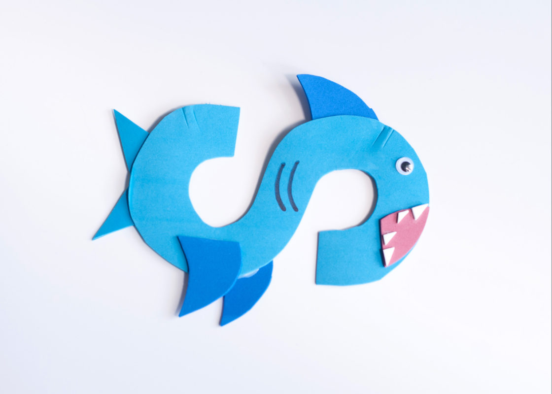 Killer Shark Crafts for Kids to Celebrate Shark Week - DIY Candy