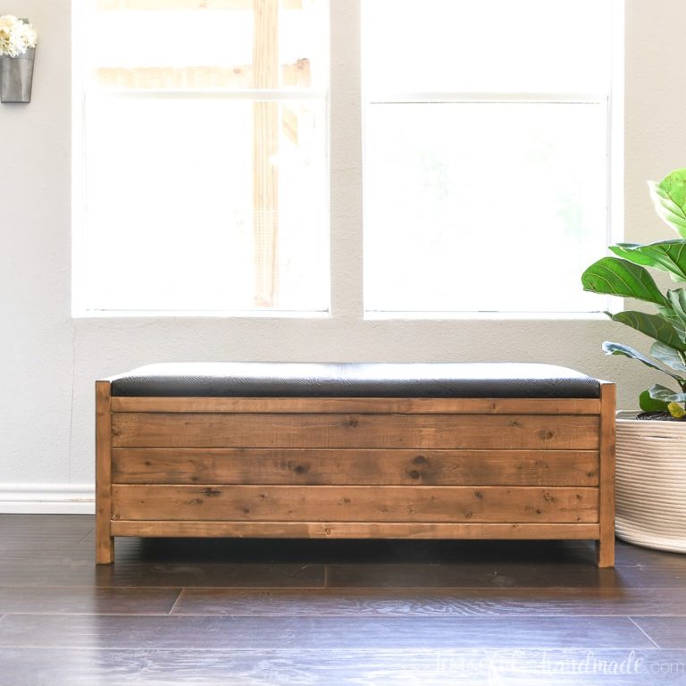 DIY Benches: A Great Way to Add More Seating - DIY Candy
