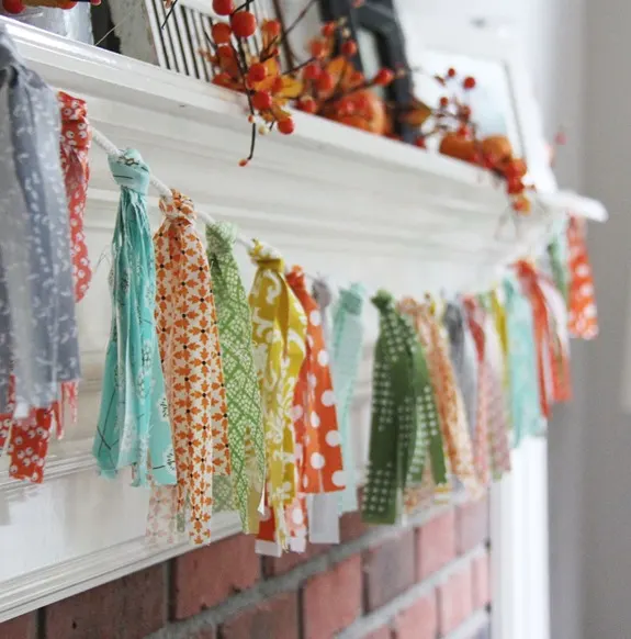 DIY Garlands for Parties or Decor Are Easy to Make! - DIY Candy