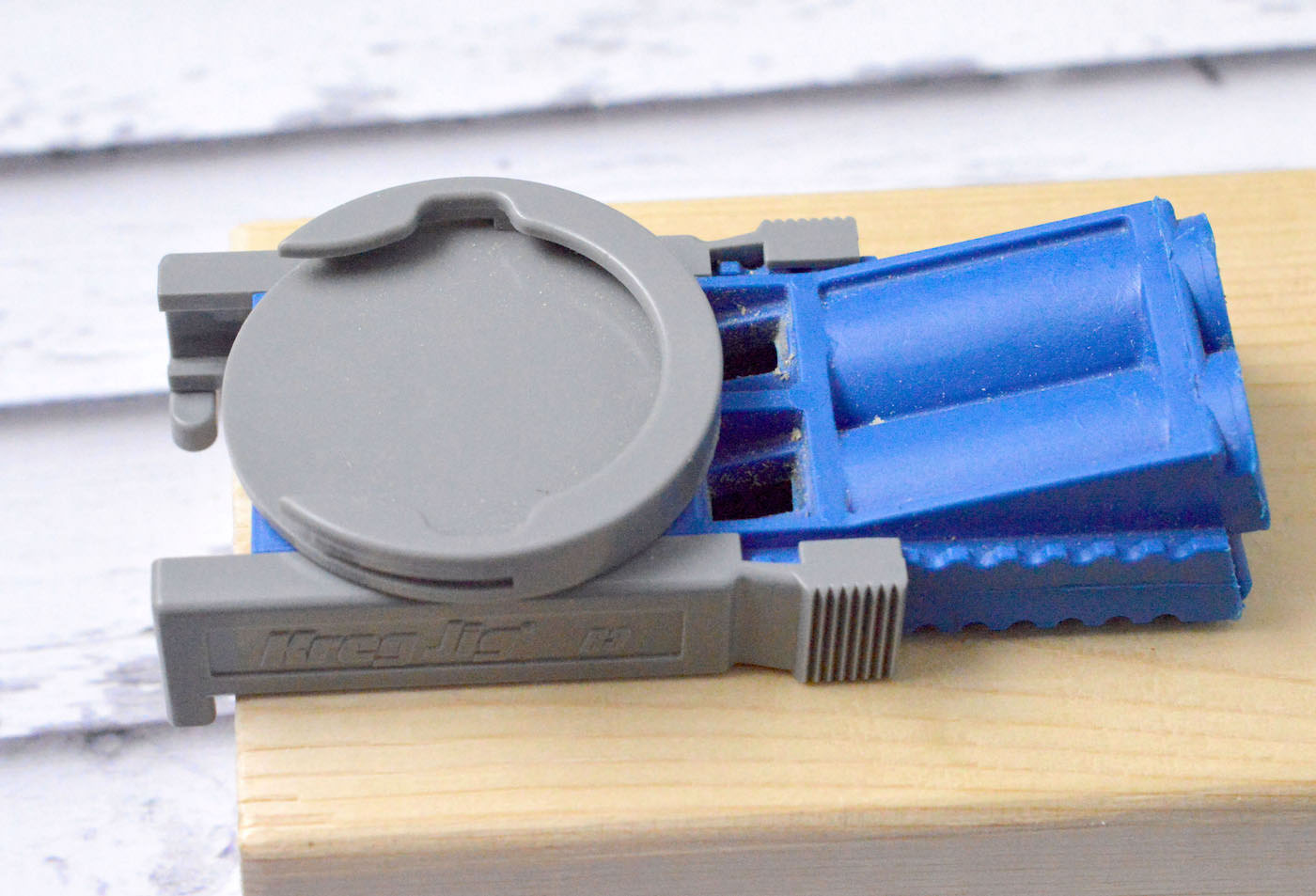 How to Use a Pocket Hole Jig (Kreg Jig) - DIY Candy