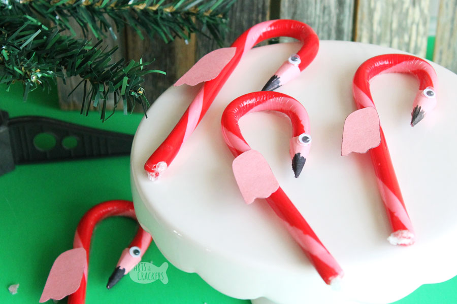 Easy Candy Cane Crafts for Both Kids and Adults! - DIY Candy