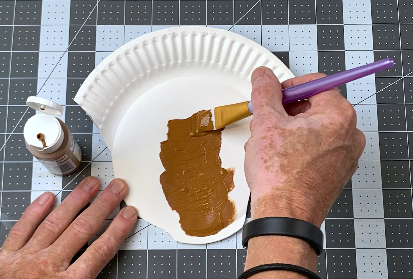 Paper Plate Turkey for a Fun Kids' Thanksgiving - DIY Candy