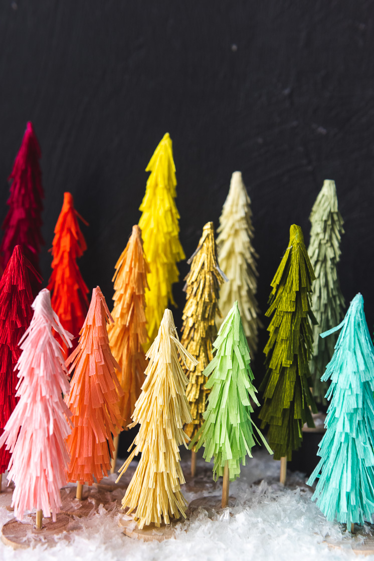 Paper Christmas Decorations for a Holiday Home - DIY Candy