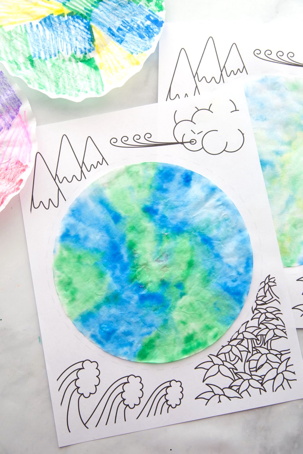 Earth Day Crafts and Activities That Kids will Love - DIY Candy