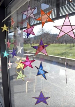 Star Crafts and Activities Kids Will Love - DIY Candy