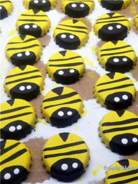 Bee Crafts Your Kids Will Be Buzzing About - DIY Candy