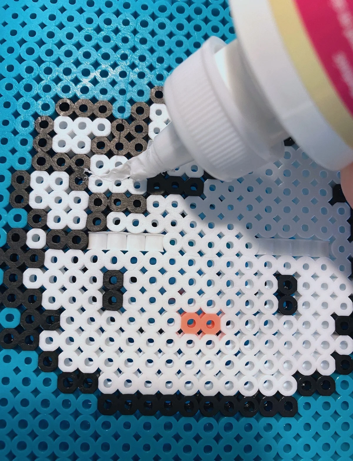 Hello Kitty Organizer (Made with Perler Beads!) - DIY Candy