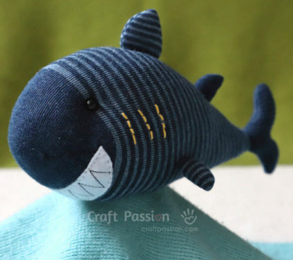 Sock Crafts for Both Kids & Adults! - DIY Candy